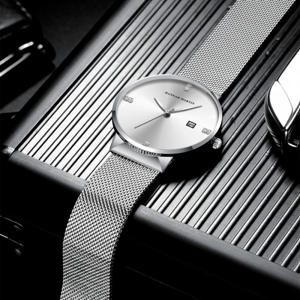 Hannah Martin Nighty Minimalist with Calendar Men's Quartz Watch Silver ...